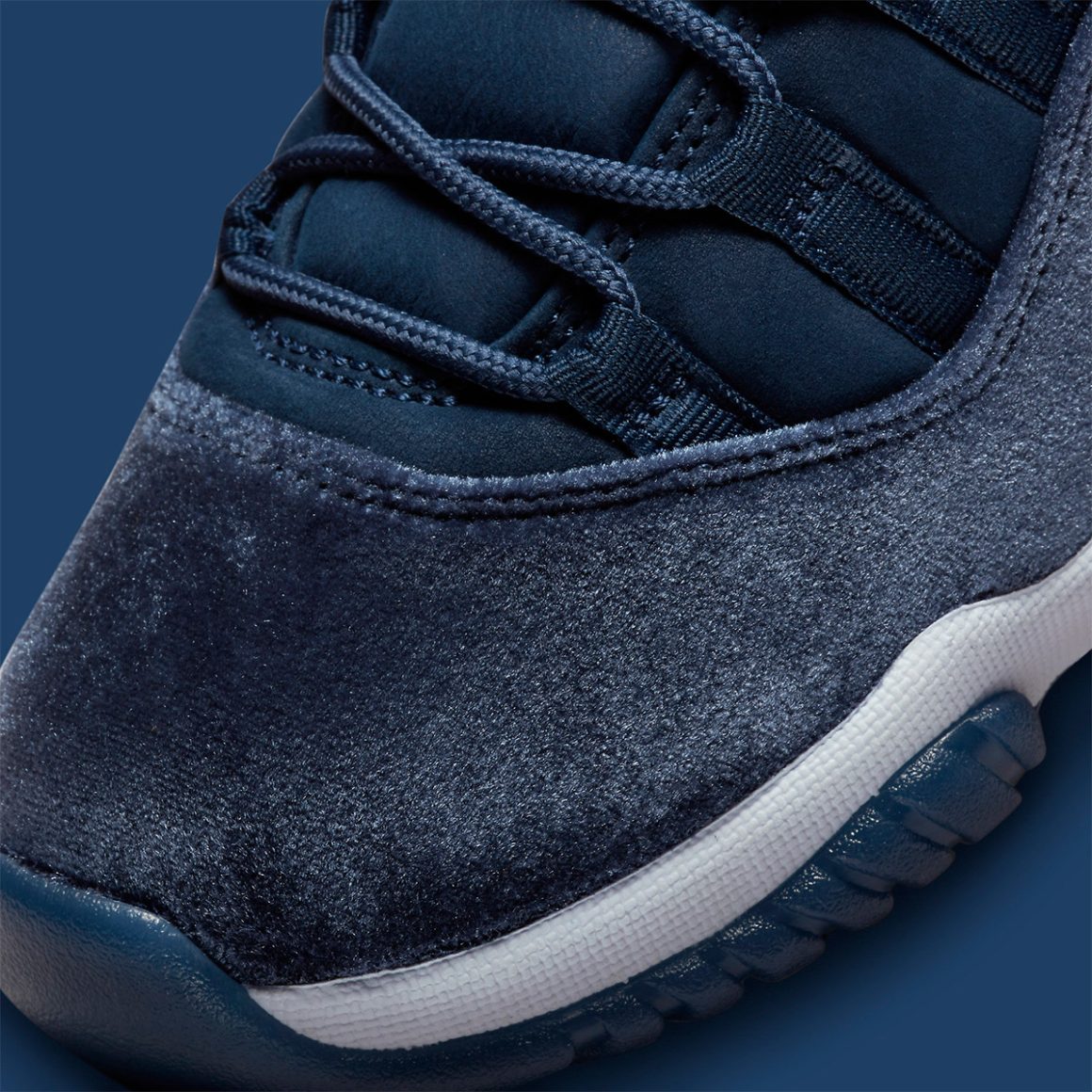 Air Jordan 11 Retro WMNS ‘’Midnight Navy’’ - AR0715-441 | Sneaker Style