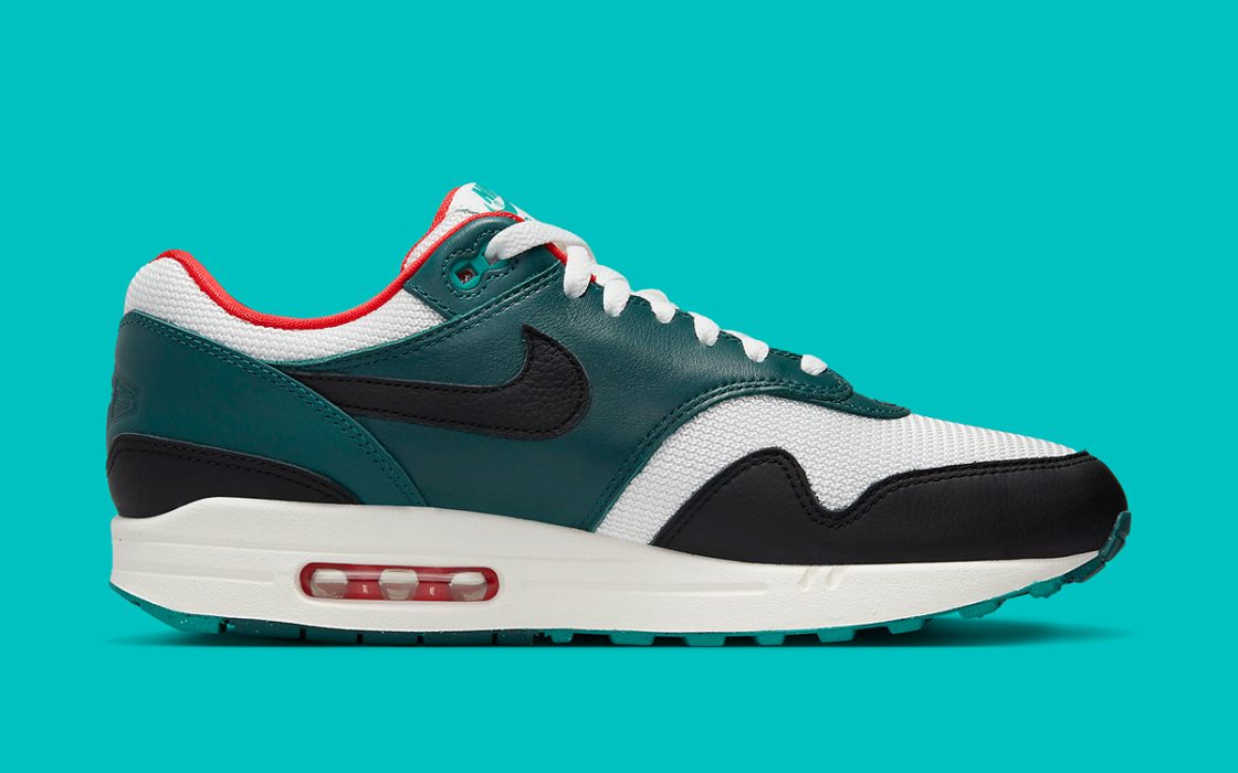 LeBron James x Nike Air Max 1 ‘’Liverpool FC’’ - FB8914-100 | Sneaker Style