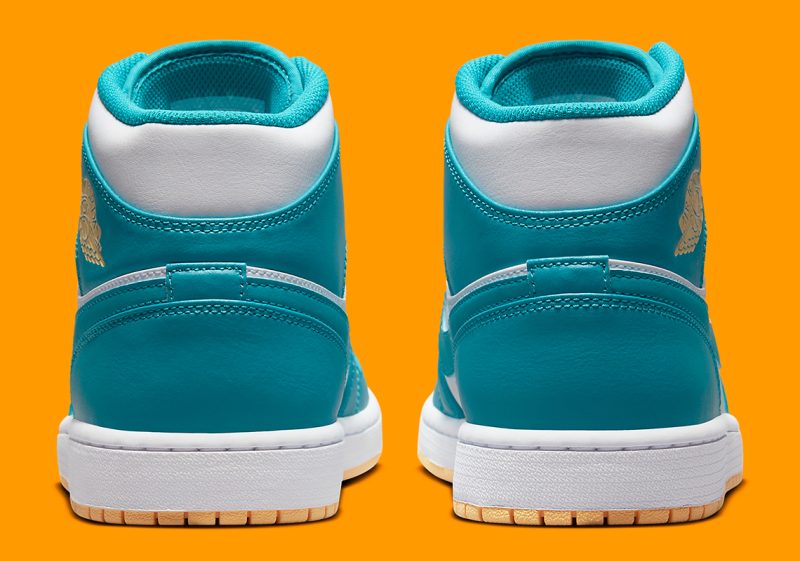 Air Jordan 1 Mid ‘’Aquatone’’ - DQ8426-400 | Sneaker Style