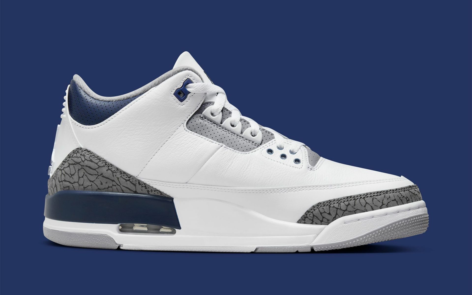Air Jordan 3 ‘’Midnight Navy’’ - CT8532-140 | Sneaker Style