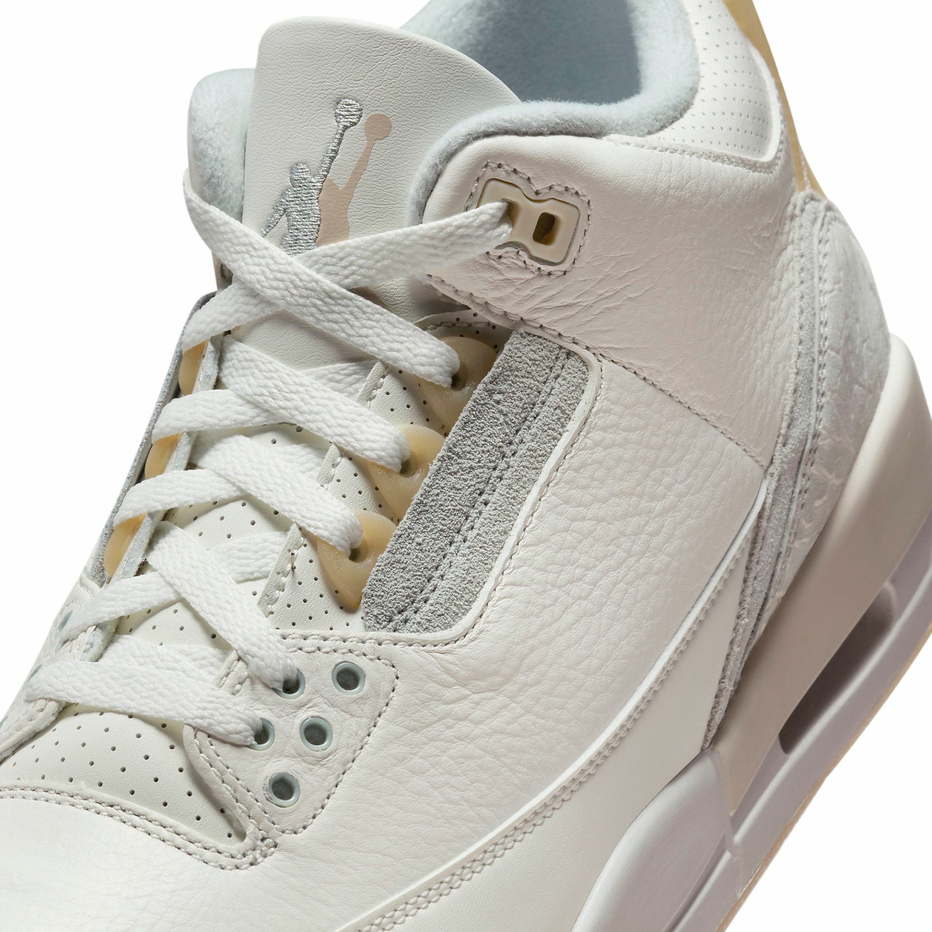 Air Jordan 3 Craft ‘’Ivory’’ - FJ9479-100 | Sneaker Style