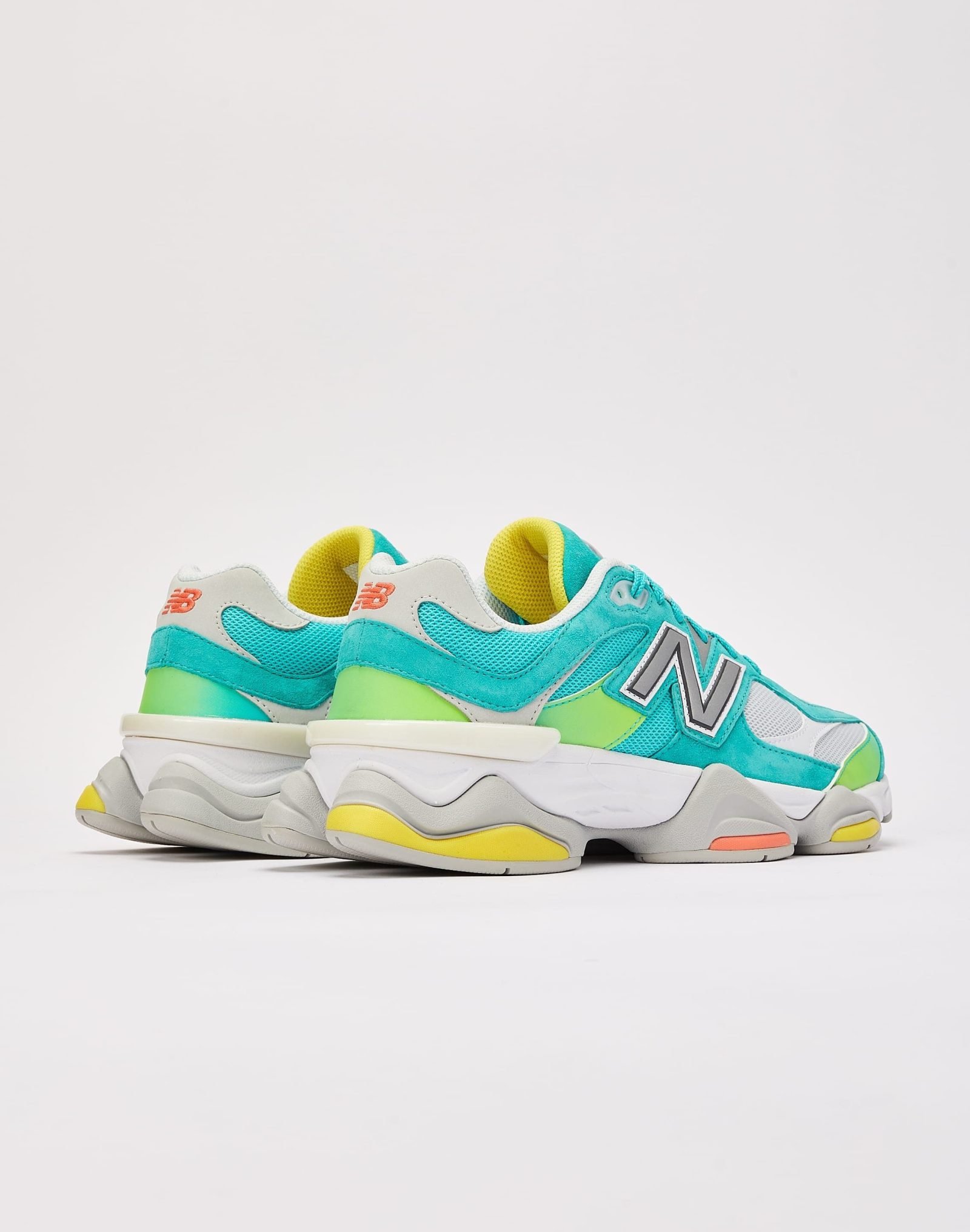 DTLR x New Balance 9060 ‘’Cyan Burst’’ - U9060DBT | Sneaker Style