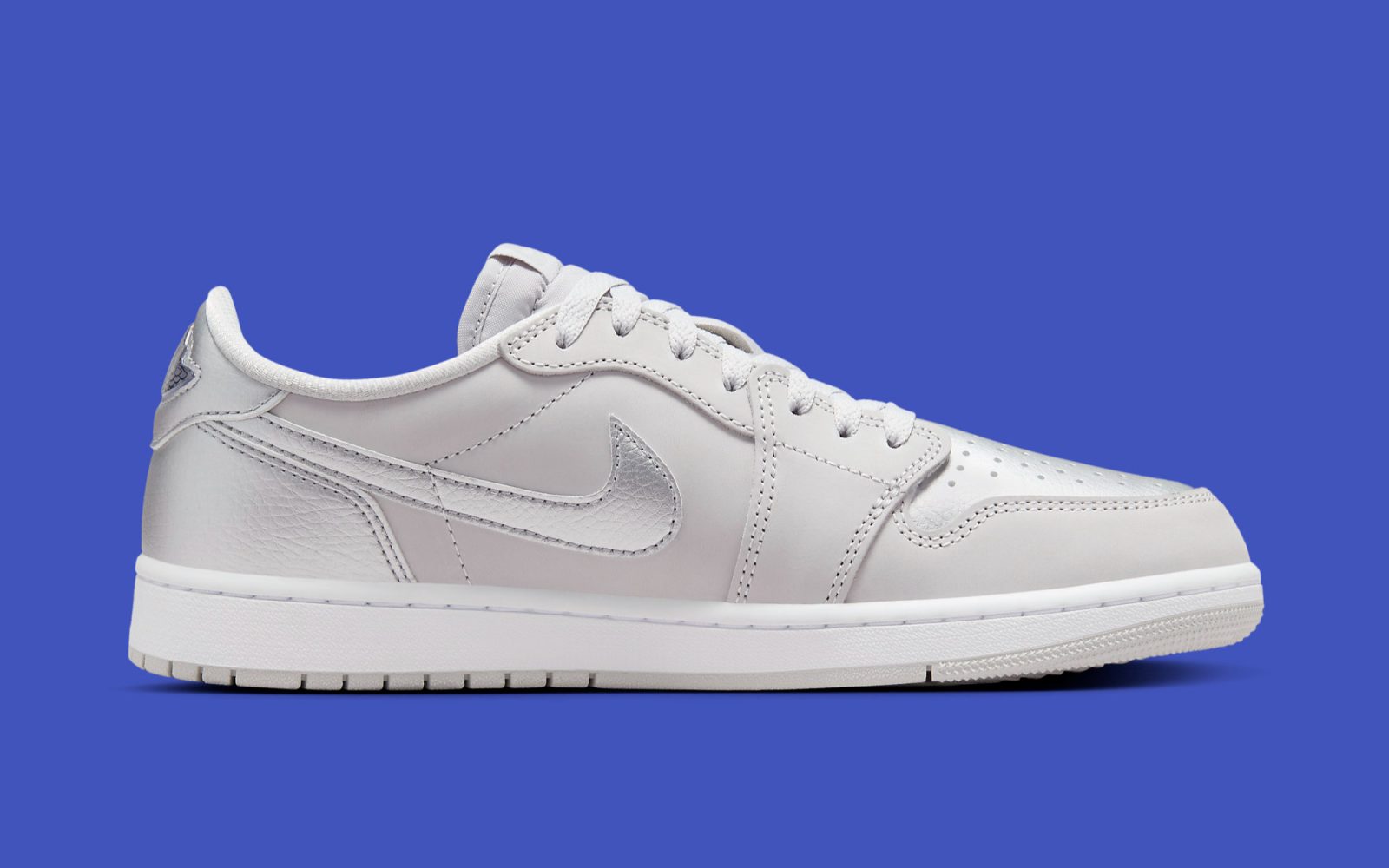 Air Jordan 1 Low OG ‘’Silver’’ - CZ0790-002 | Sneaker Style