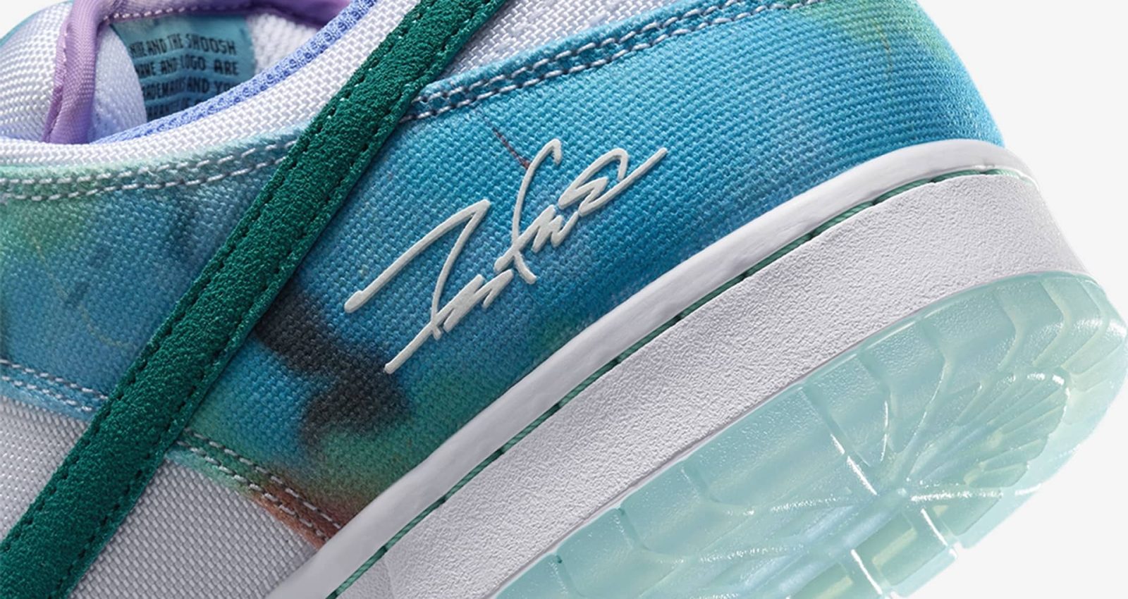 Futura Laboratories x Nike SB Dunk Low ‘’White and Geode Teal ...